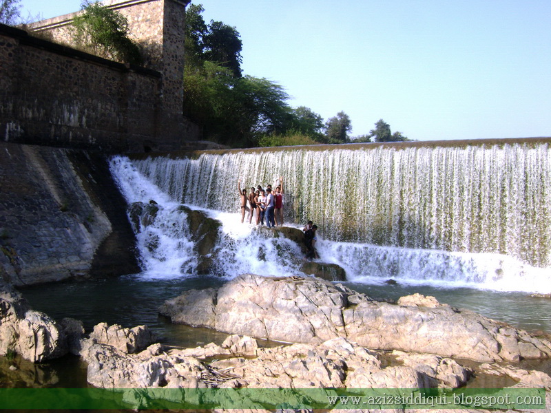 Razzaq Was Here: Top 5 places to visit near Aswapuram (within a range ...